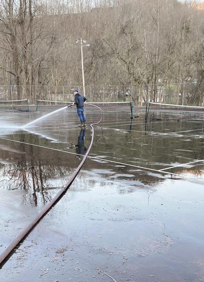 Warfield Fire & Rescue cleans tennis courts ahead of MCHS competition ...