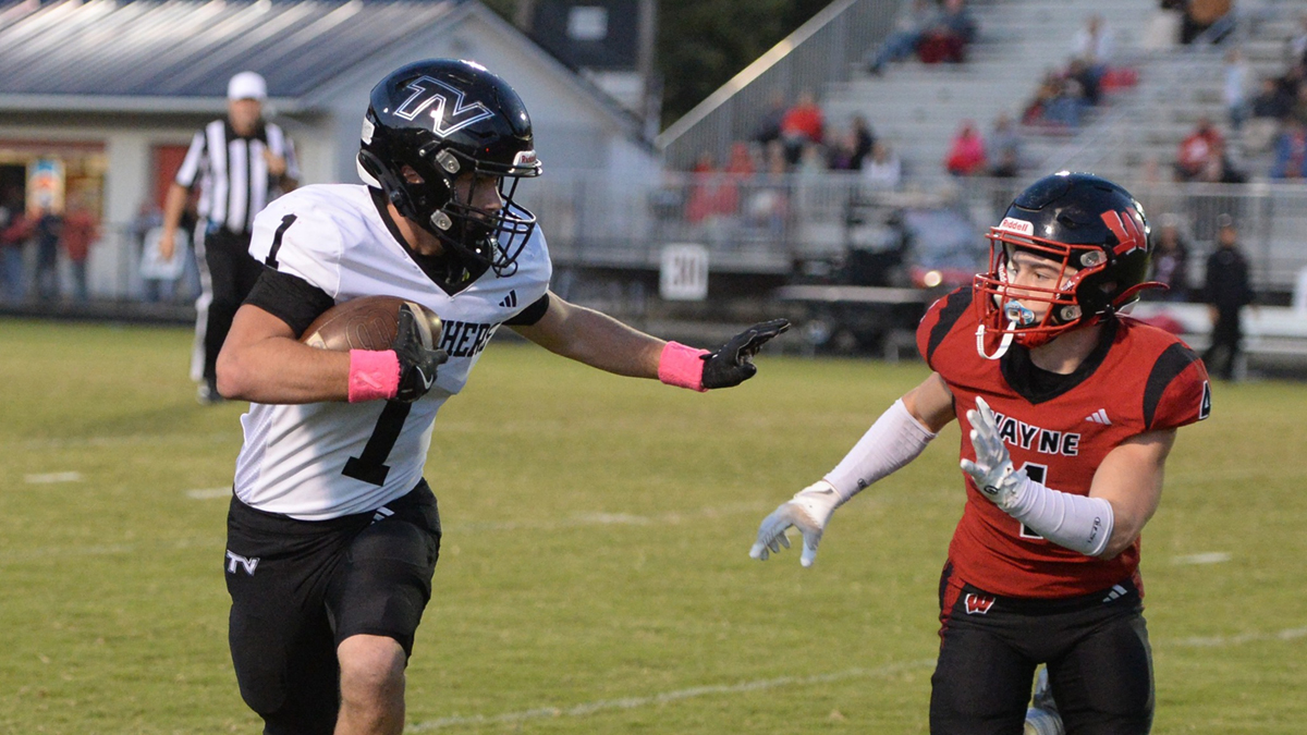 Tug Valley downs Wayne 25-20 - The Mountain Citizen