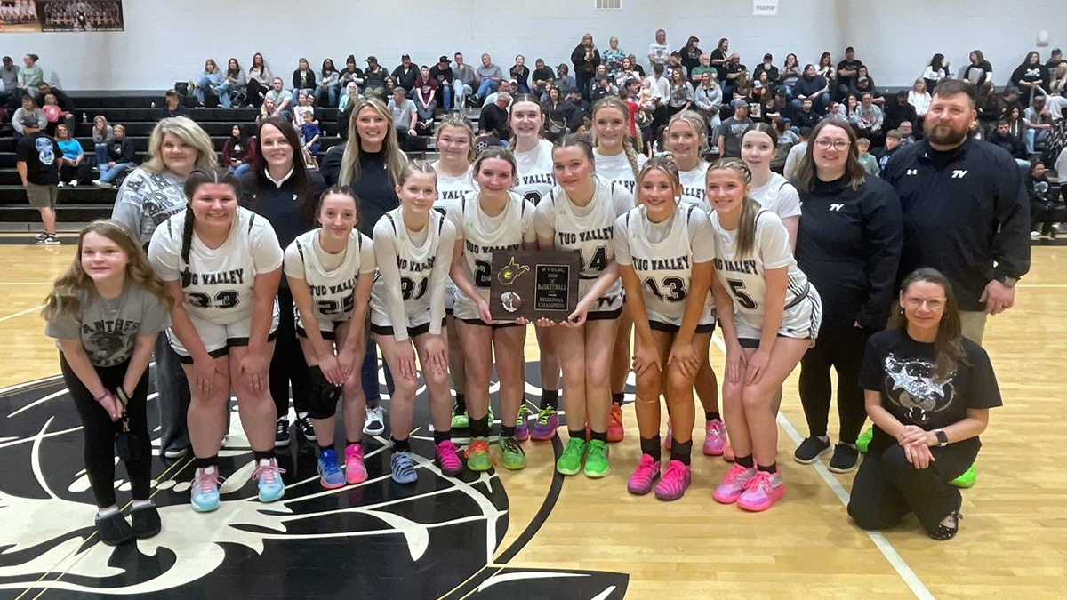 Lady Panthers headed back to state tournament - The Mountain Citizen